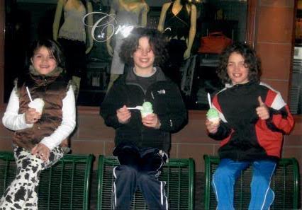 What’s more classic than a mom’s homemade chocolate chip cookies? | MF ...